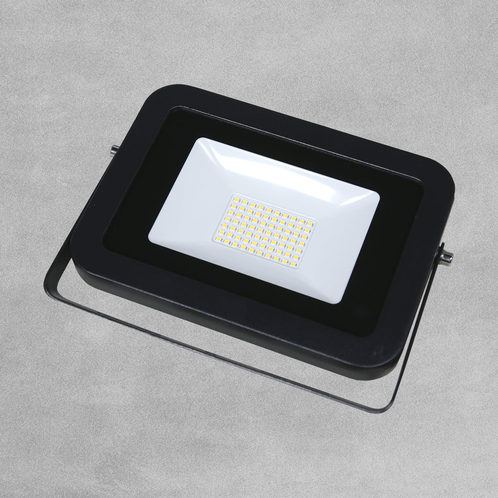 JCC LED Domestic Floodlight 50W 4500 Lumens 90LpcW IP65 - White or Bla
